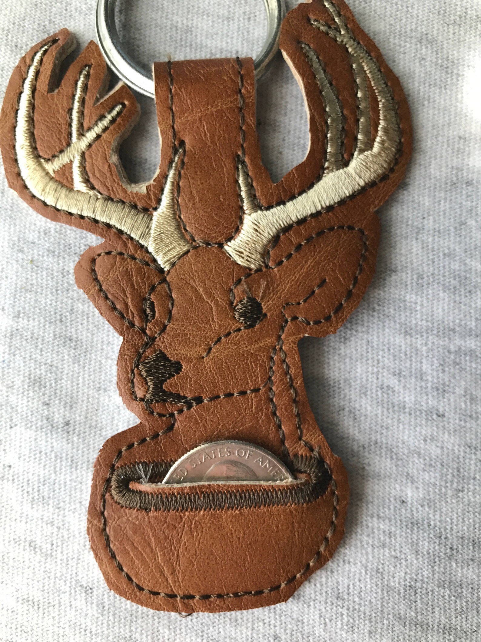 ITH Deer Head Key Fob Embroidery Design - Key Fob With Quarter Holder ...