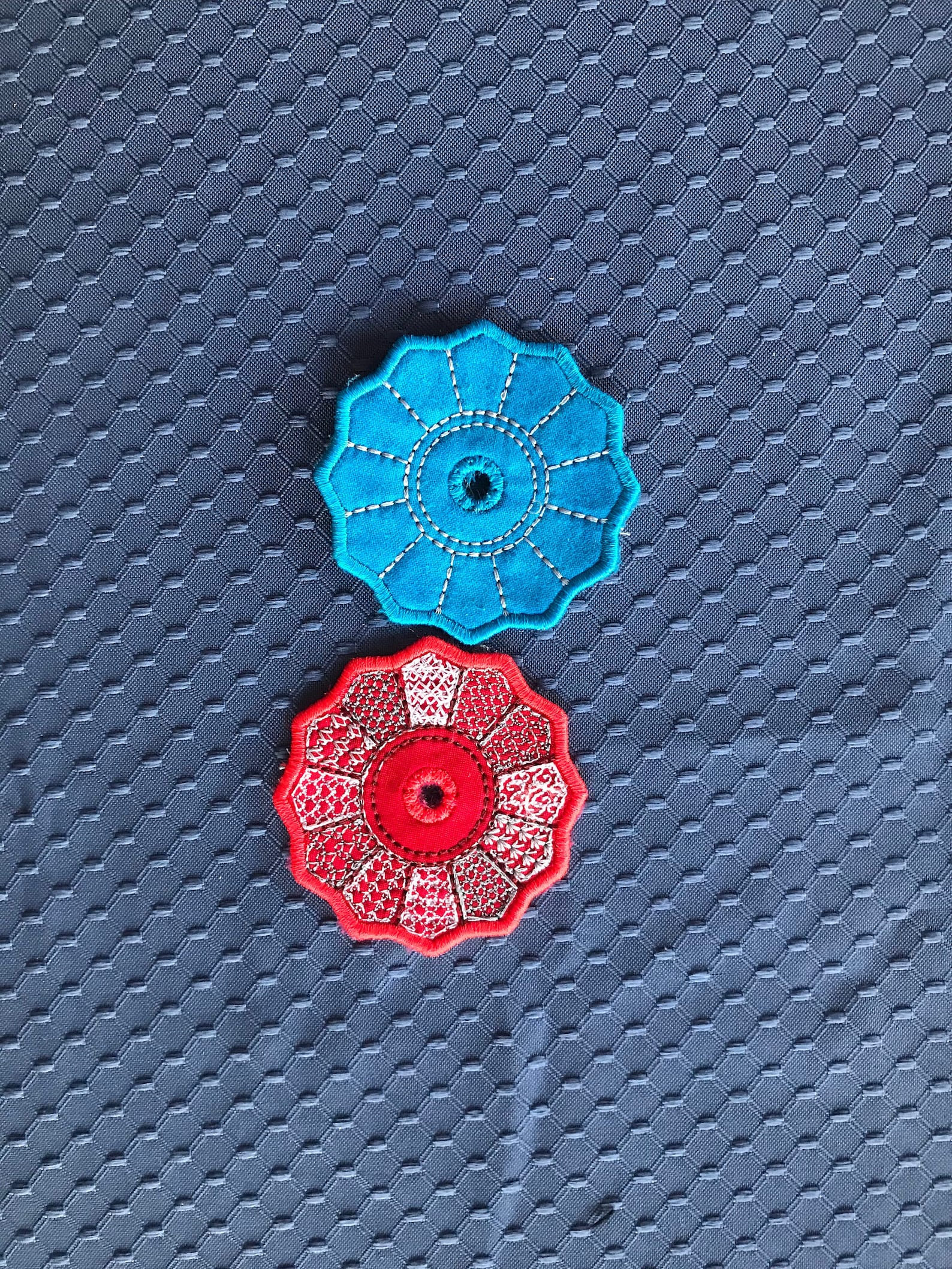 Spool Pin Cover Embroidery Design - ITH Spool Pin Cover - Spoolie ...