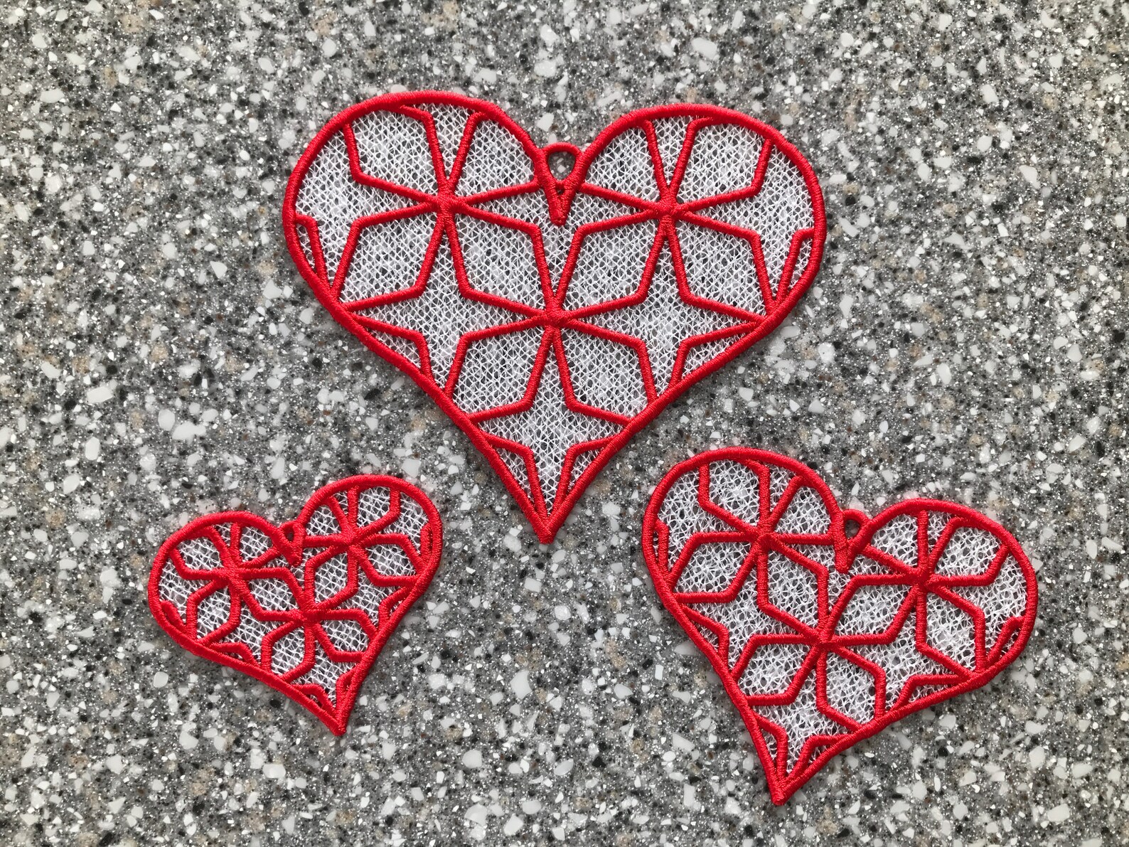 FSL Heart Embroidery Design - FSL Hearts Fit 4x4 or 5x7 Hoop - Free ...