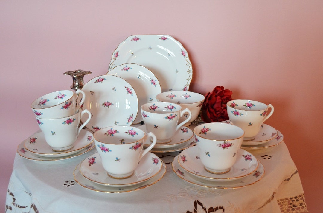 20 Piece Tea Set by New Chelsea Staffs, Staffordshire, England, 1940s ...