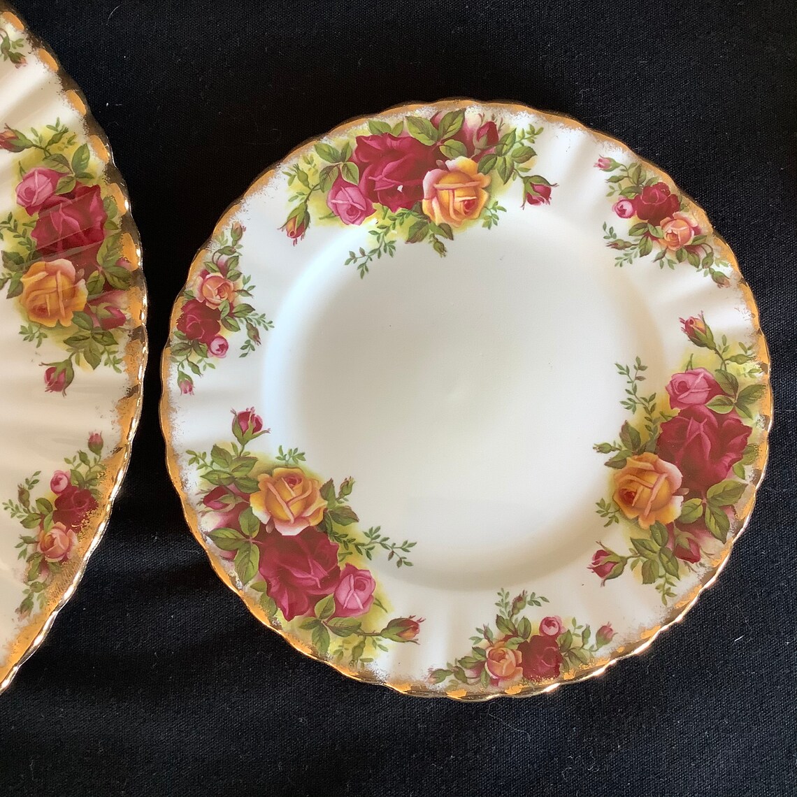 Royal Albert Old Country Roses dinner set for 4 places dinner | Etsy