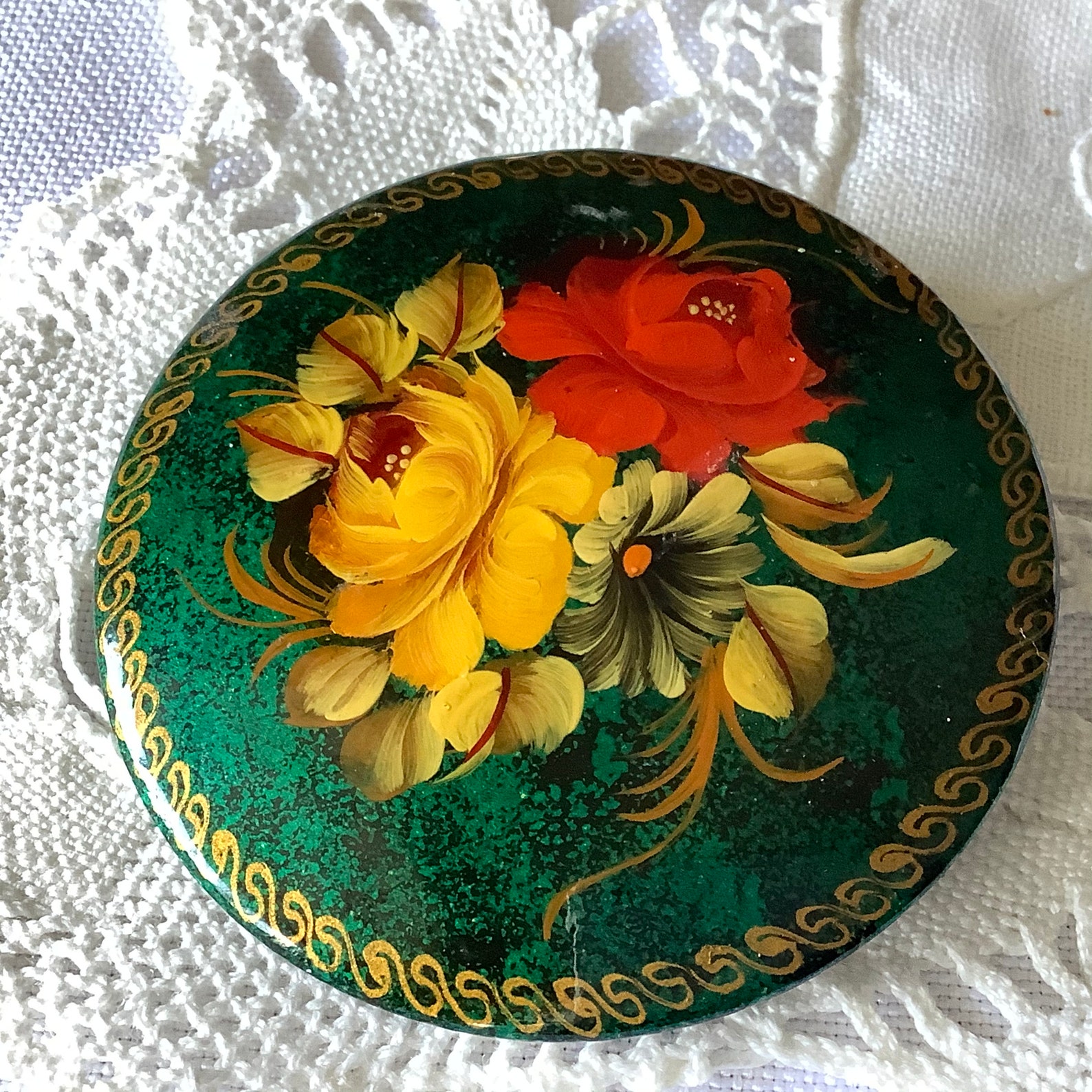 Beautiful Victorian Style Medallion Brooch Flower Bouquet Hand | Etsy