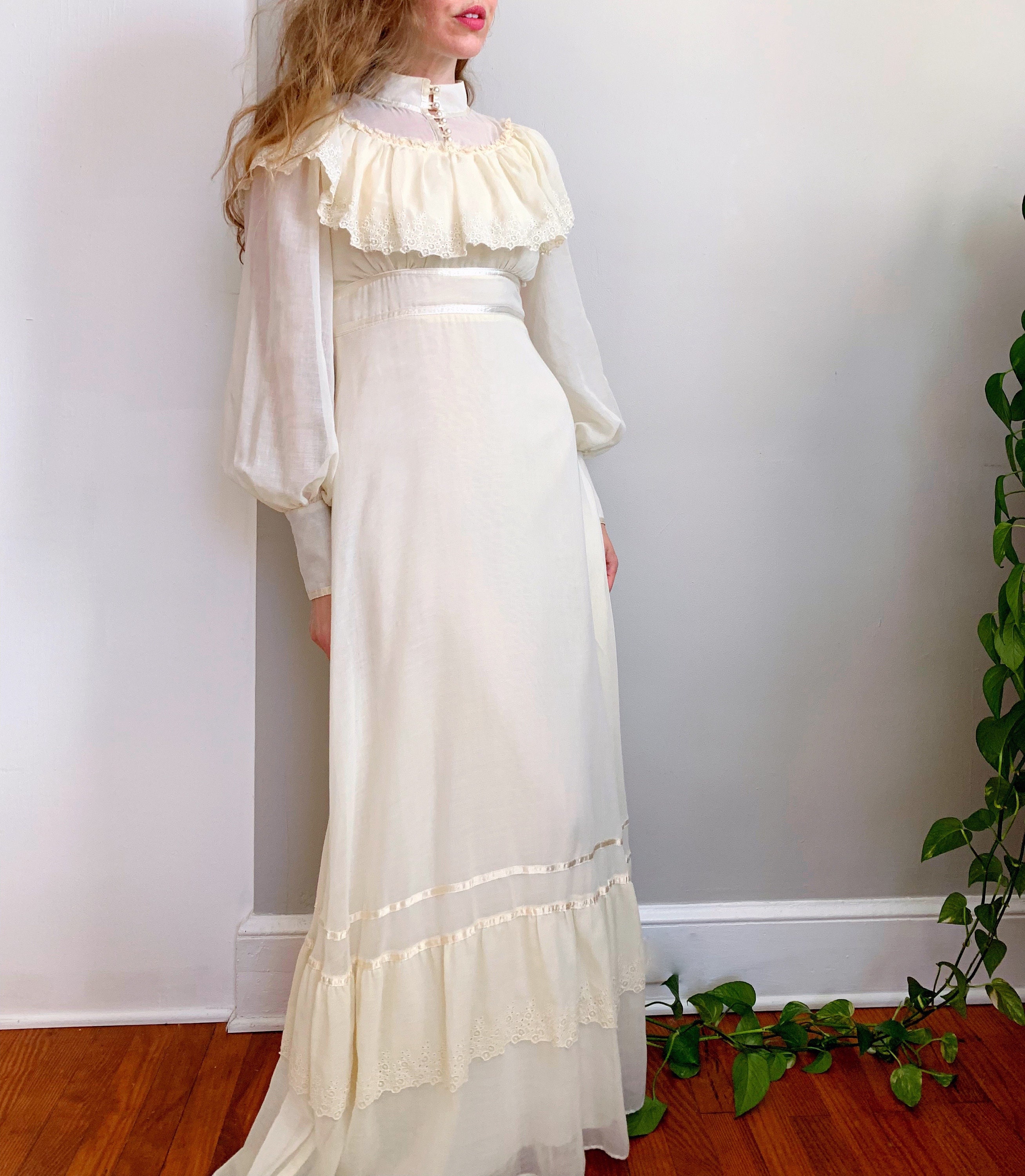 Vintage Cream Gunne Sax Dress 70's High Neck Embroidered Ruffle Prairie ...