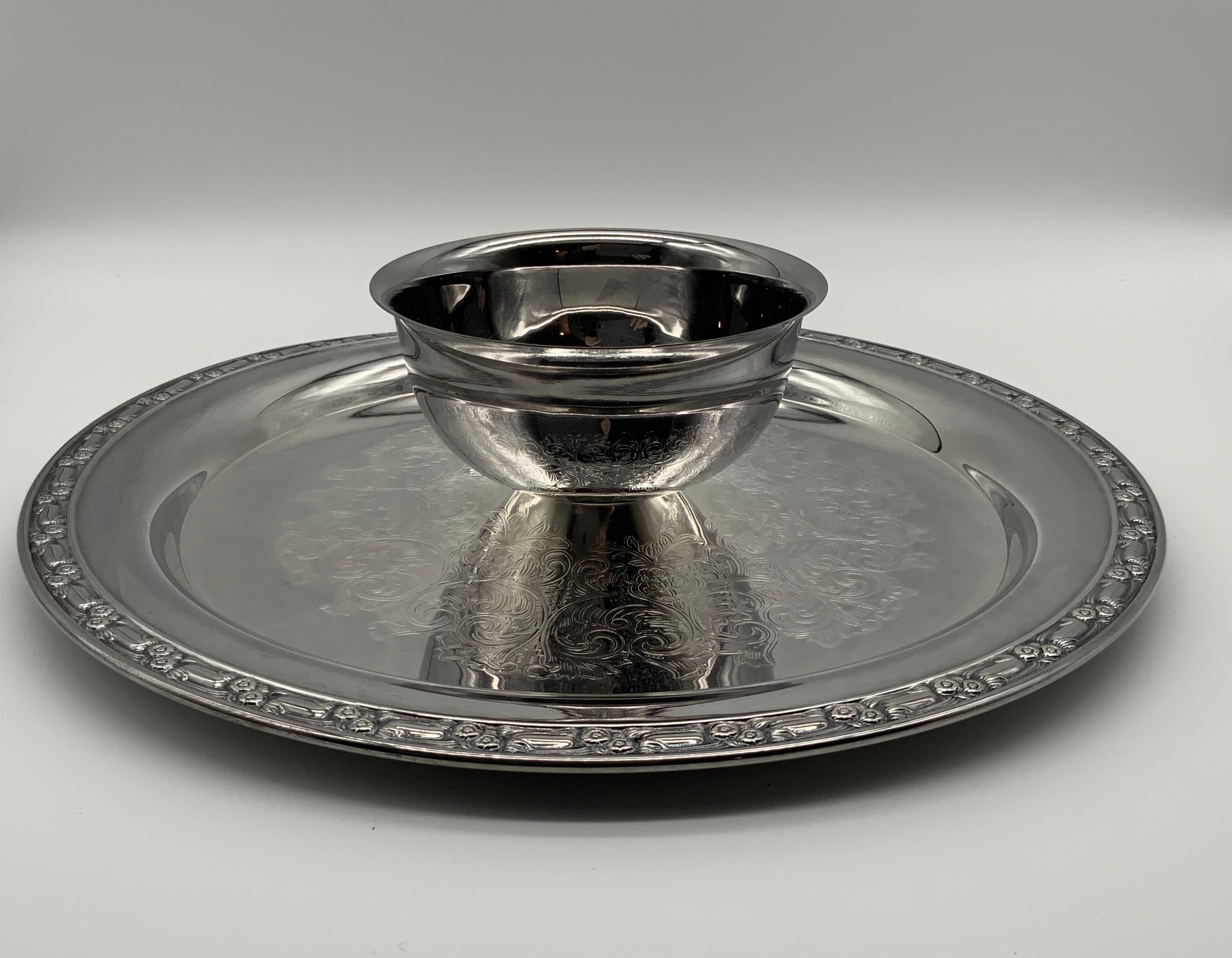 Vintage Oneida Chip and Dip Silver Plate Platter - Etsy