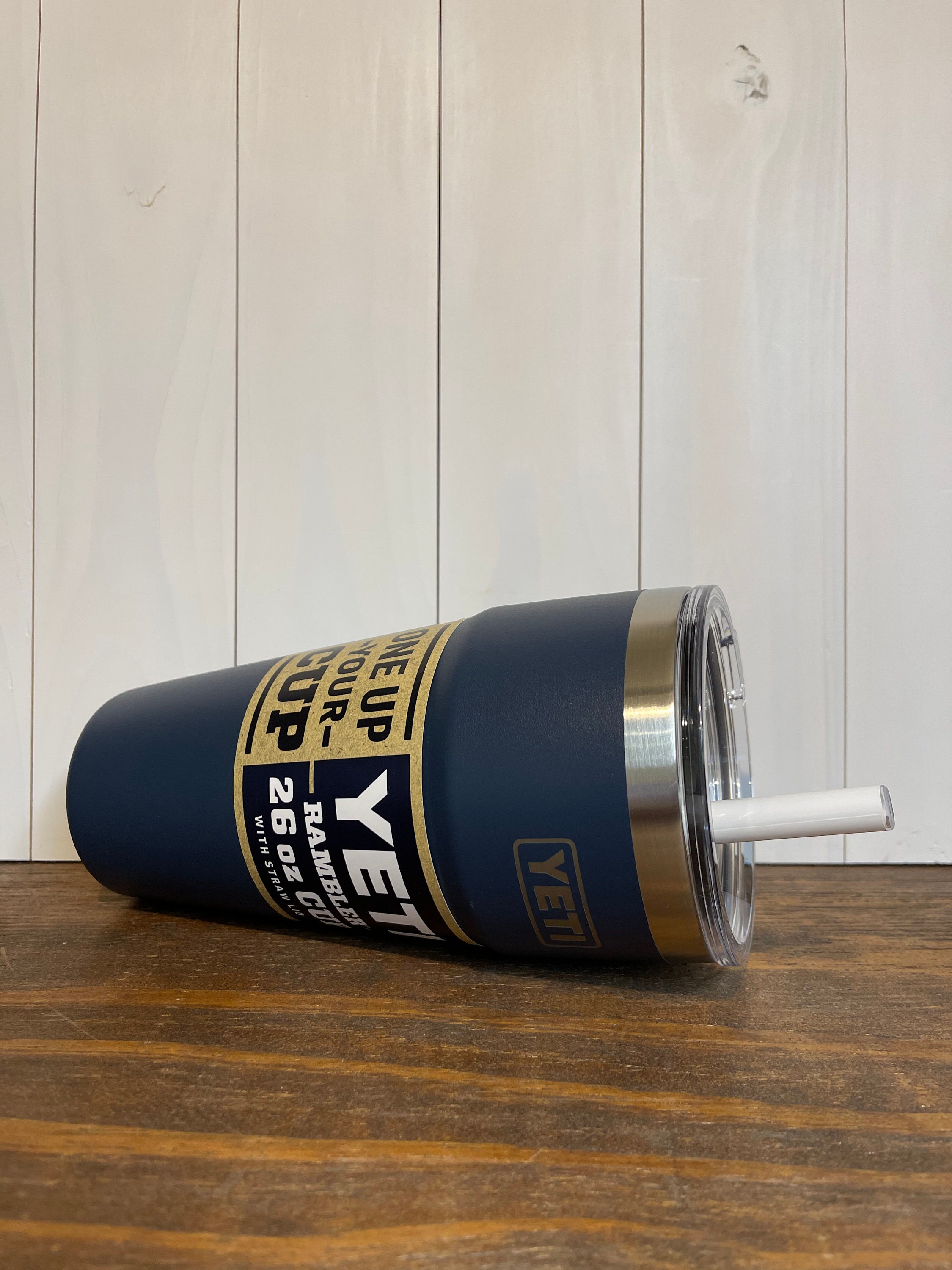 REAL YETI 26 oz. Láser grabado acero inoxidable marino yeti | Etsy