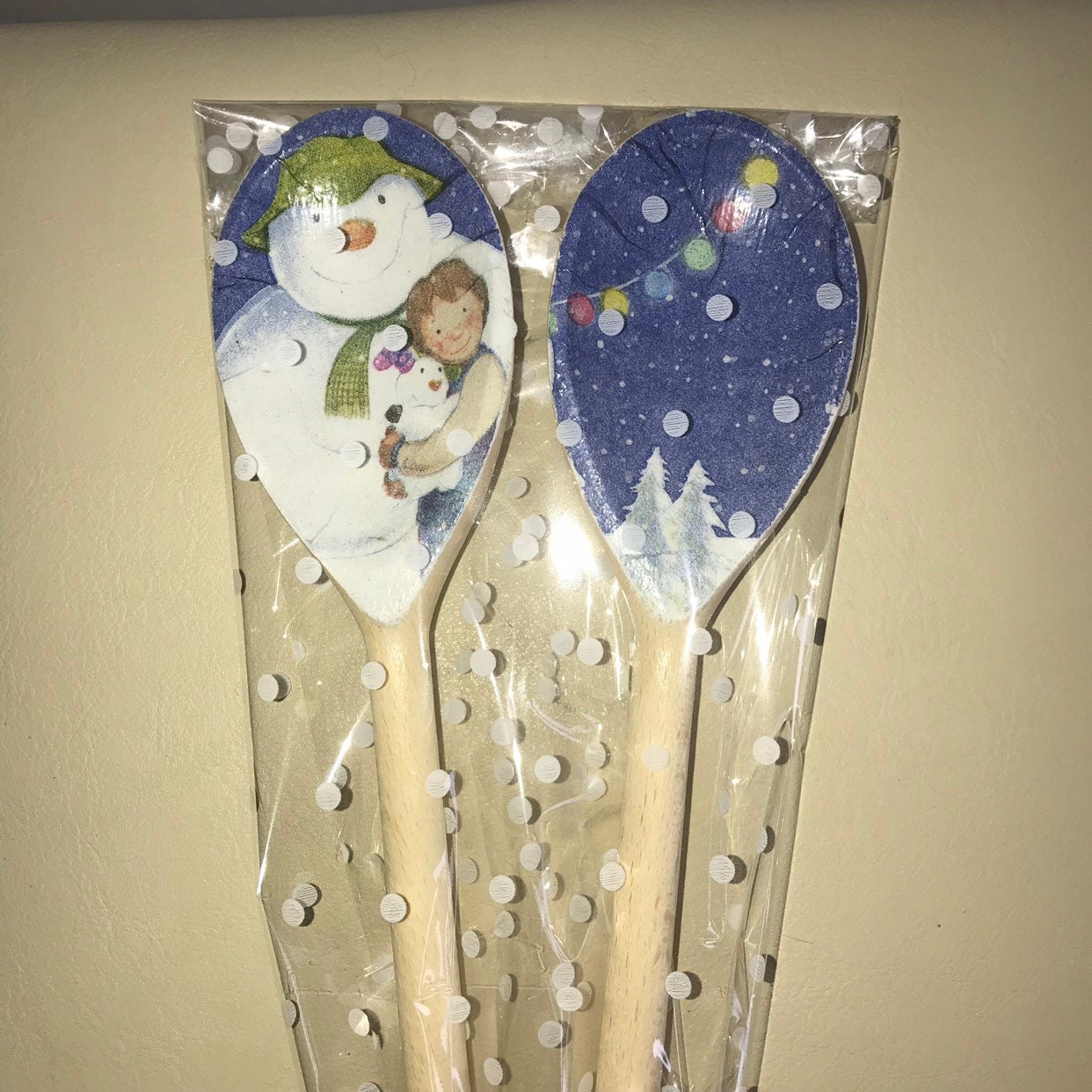 The Snowman and Snowdog Wooden Spoon Kitchen Decor Accessories Teacher ...