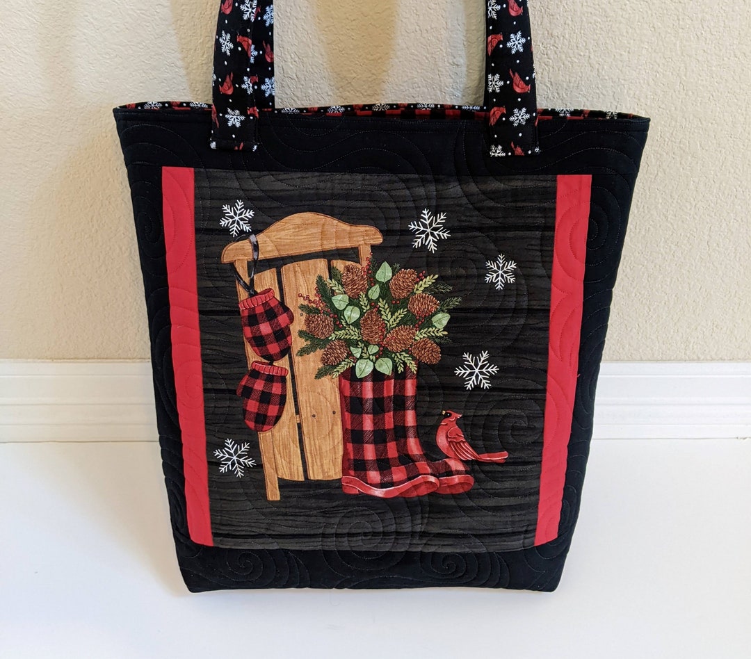 Quilted Shoulder Bag / Holly Berry Tree Farm Moda Fabric / - Etsy