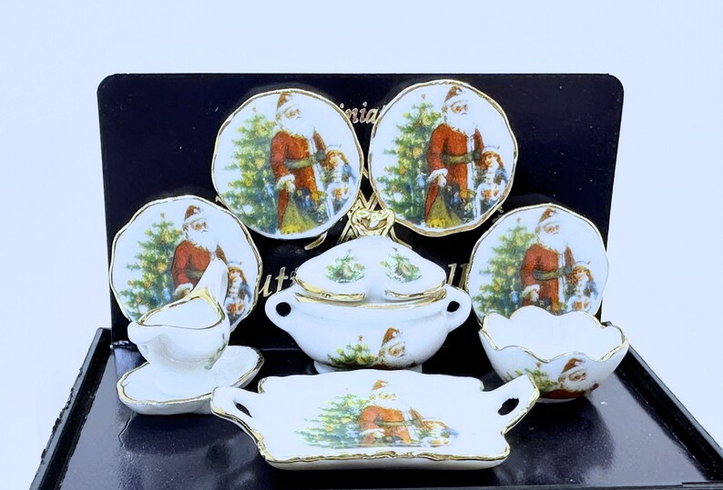 Reutter Porcelain Dollhouse Miniature Porcelain Hand-painted Christmas ...