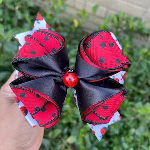 Ladybug Hair Bow . Ladybug Bow. Ladybug Clip Bow. Ladybug Head Bow. Red ...