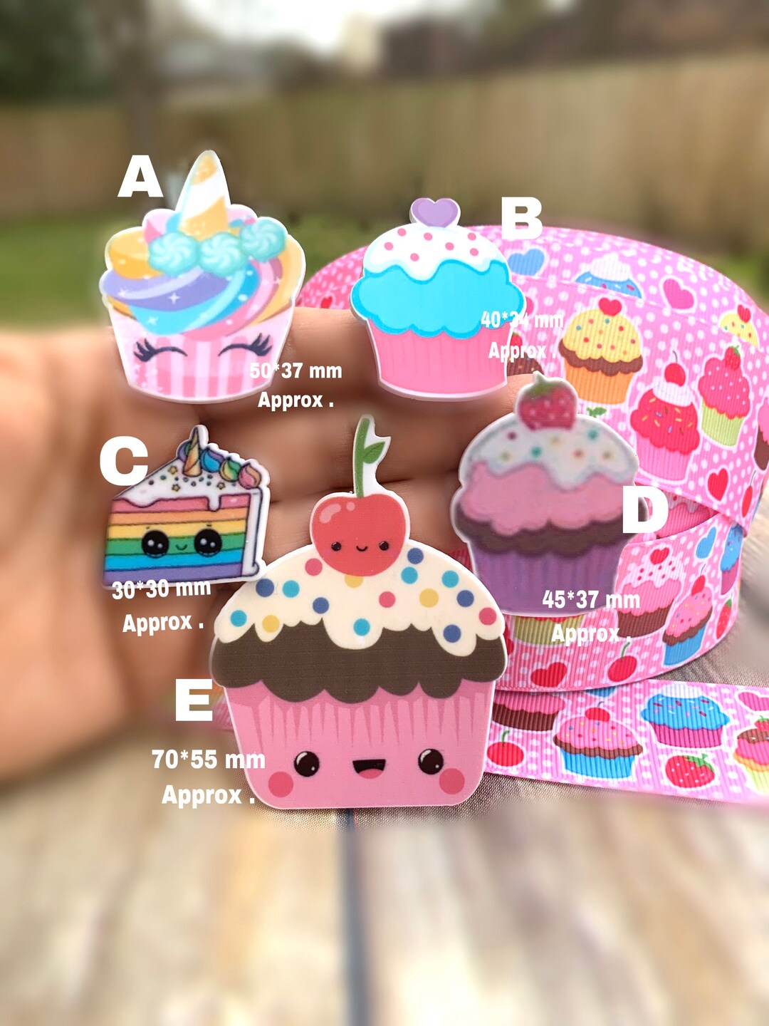 CRAFT SUPPLY. Cupcakes Hair Bow Center Piece. Cupcake Planar Resin ...