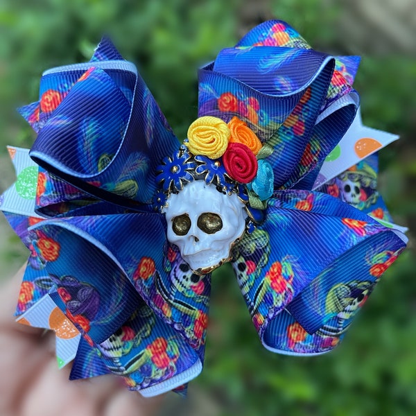 Bow Skull - Etsy