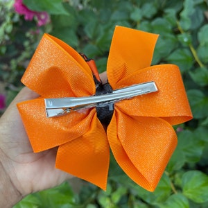 HANDMADE. Halloween Witch on Broom Hair Bow. Orange Yellow Hair Bow ...