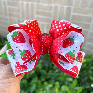 Strawberry Hair Bow. Strawberry Clip Bow. Strawberry Head Bow ...