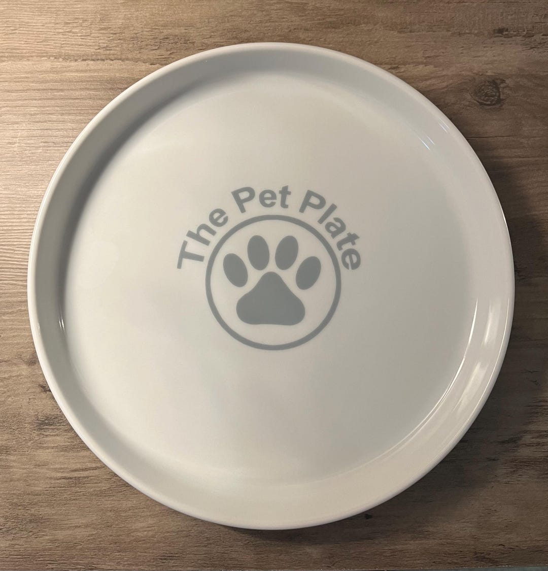 The Pet Plate 8.5" - Flat Feeding Plate for Finicky Pets - New Design ...