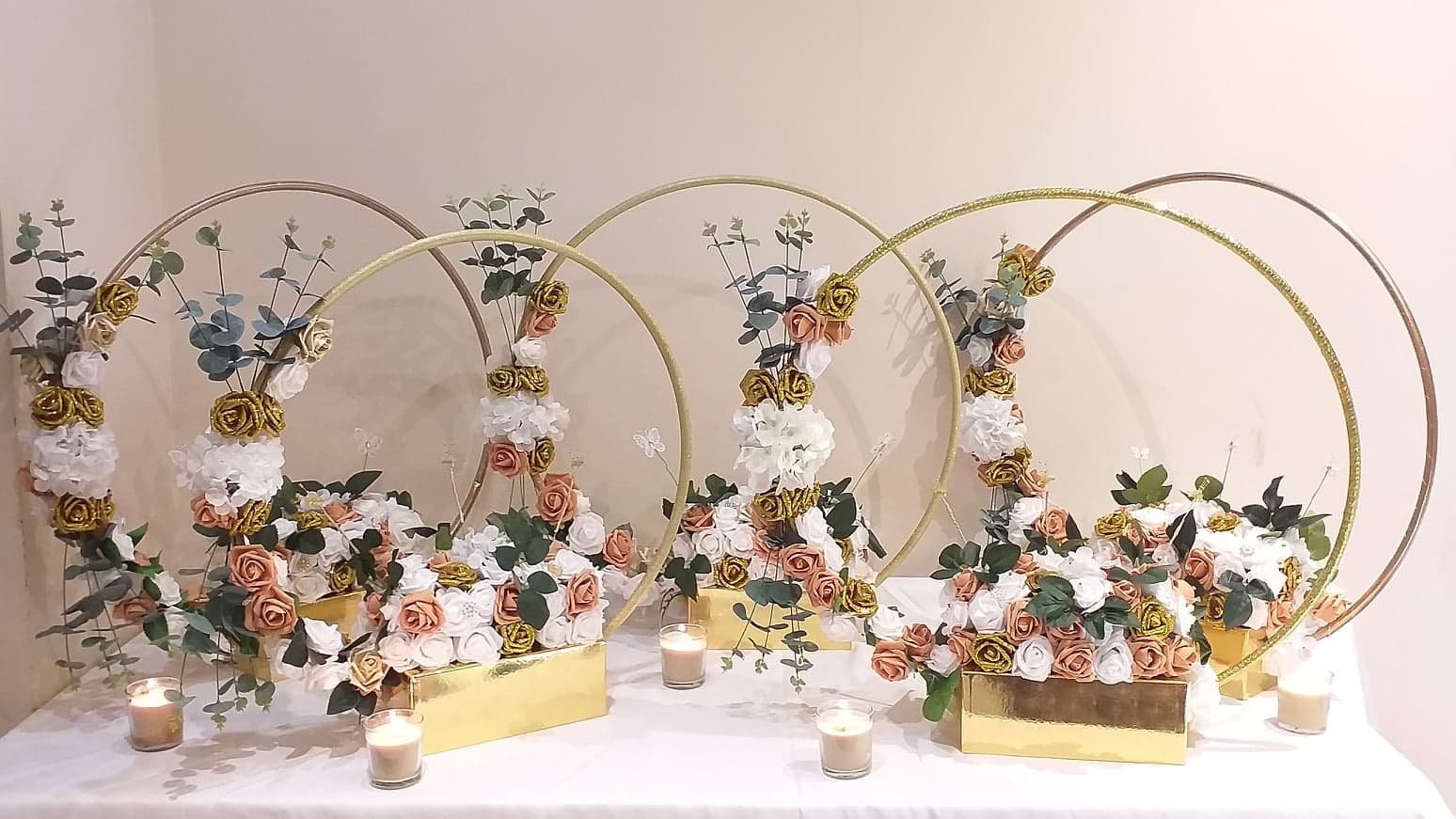 Hula hoop centerpiece table display floral table | Etsy Hula hoop centerpiece table display floral table | Etsy