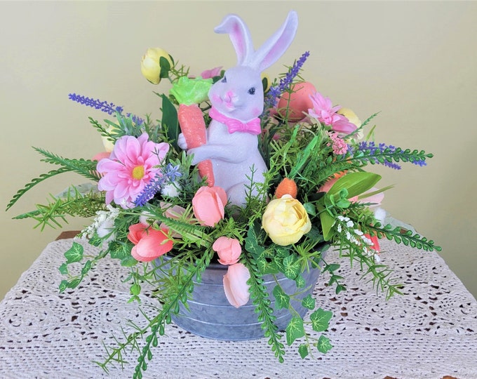 Bunny Arrangement, Easter Table Decor, Spring Centerpiece, Easter ...