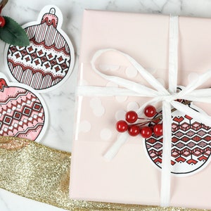 PRINTABLE Christmas Bauble Tags | Set of 8 Christmas Ornament Gift Tags ...