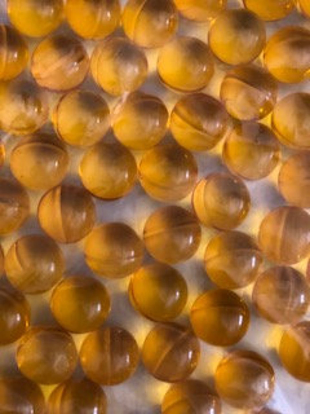Yellow Transparent Circular 3.9g Bath Oil Beads Lemon Fragrance Bath ...