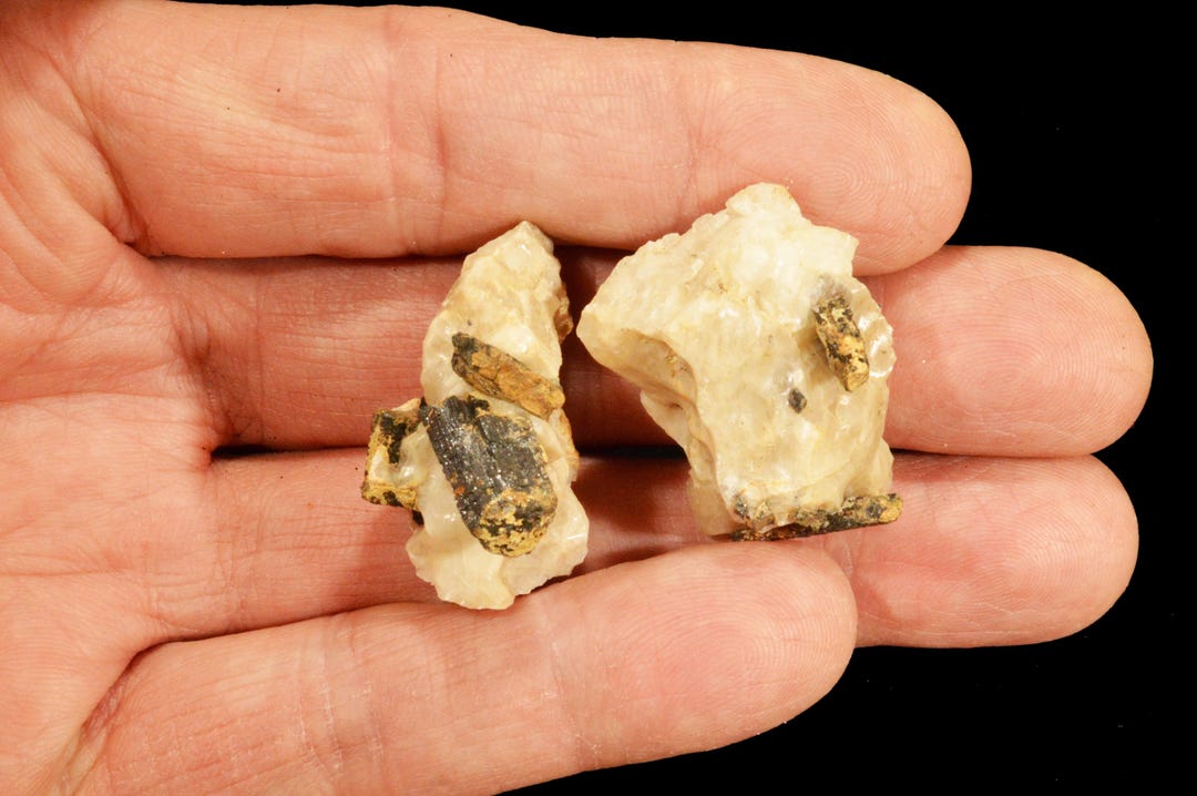 LUDWIGITE CLUSTER 1 1/2" 2 Pieces 1 Oz (sku 02) RARE Museum Quality Raw ...