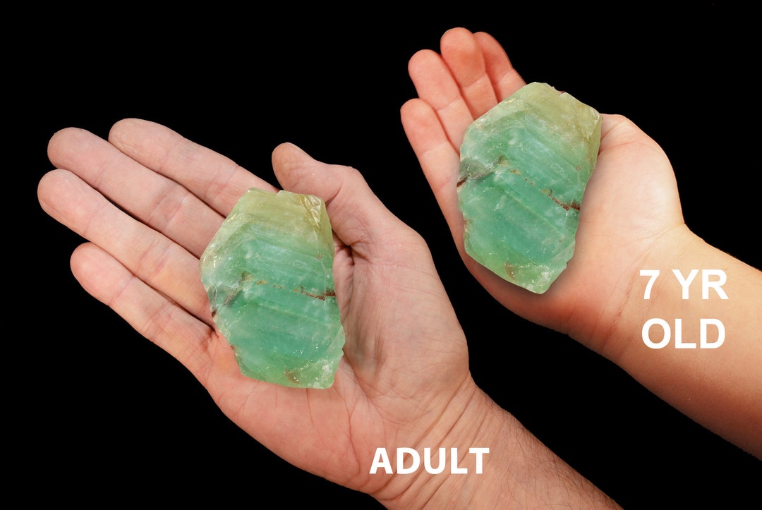 Emerald Green Calcite 3 1/2 8-12 Oz Grade A Rocks and Minerals Heart ...