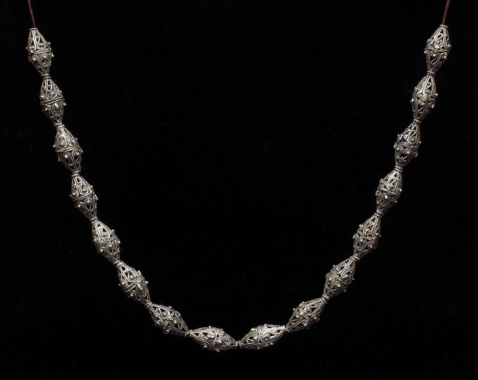 16 Antique Granulated Silver Beads Strand. 11. Yemen. - Etsy