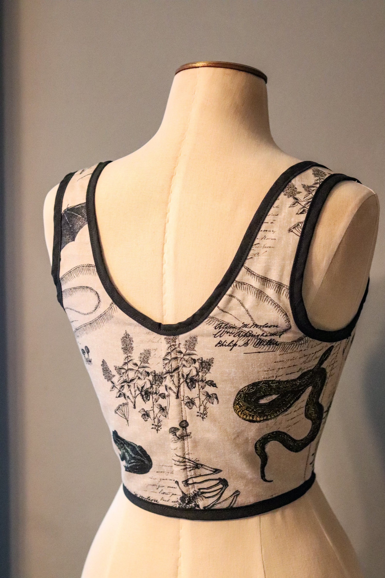Renaissance Style Corset Stay Bodice Hand Sewn in "reptile Goddess ...