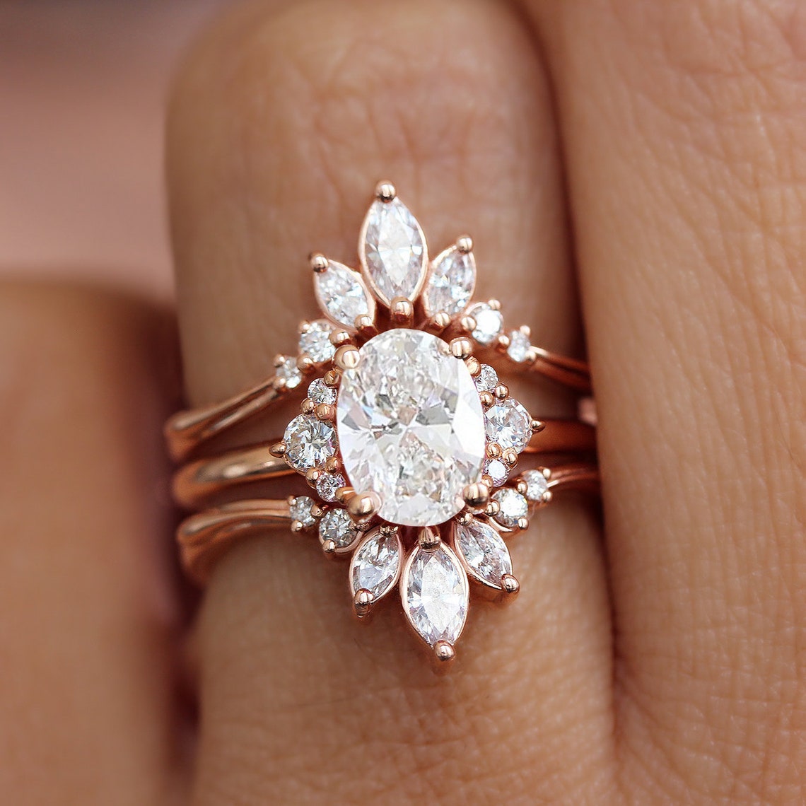 Oval Natural Diamond Beautiful Engagement Ring With Matching Ring Guard ...