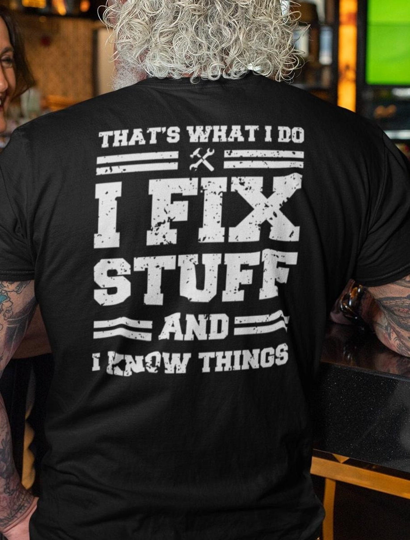 Funny Mechanic I Fix Stuff and Know Things Dad Gift Boyfriend Husband ...