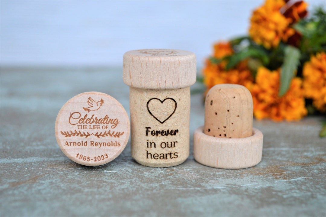 Funeral Favors for Guests, to Remember a Loved One. Celebration of Life ...
