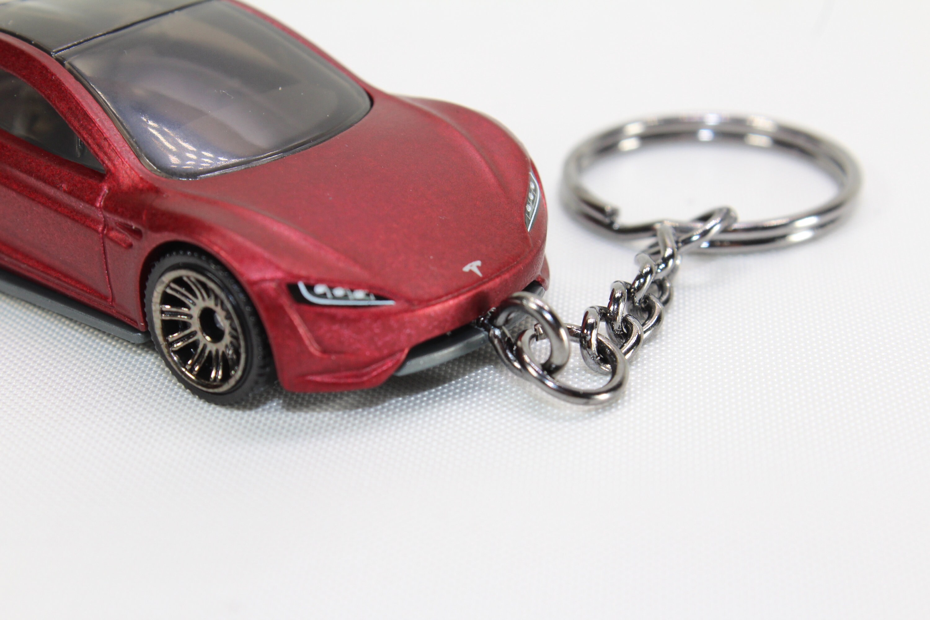 1:64 Tesla Roadster Custom Car Keychain Diecast Toy Retro Collectible ...