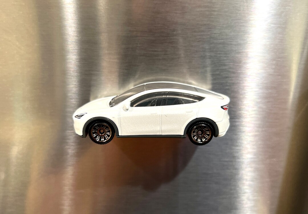1:64 Tesla Model Y Custom Diecast Magnet Toy Car Fridge Decoration Gift ...
