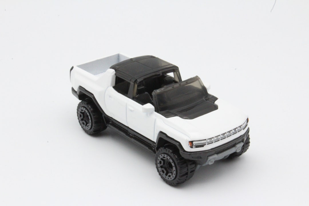 Hummer EV 1:64 Diecast Magnet, Custom Toy Car for Car Enthusiasts - Etsy