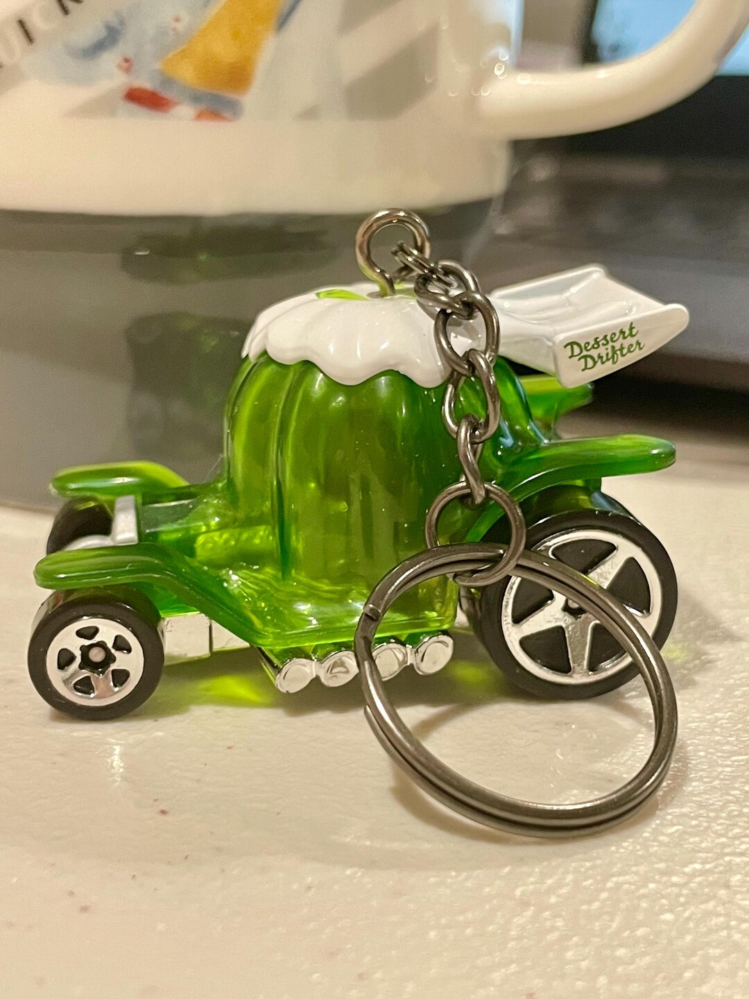 1:64 Jelly Diecast Bag Charm Car Keychain Personalized Car Charm Fun ...