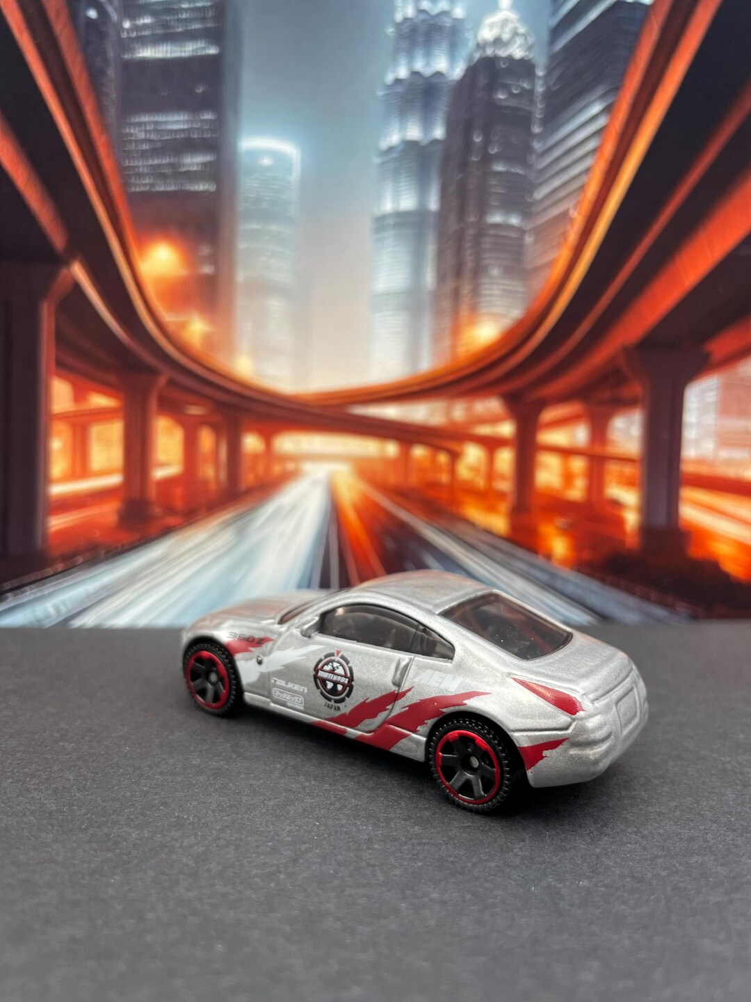 Nissan 350Z 1:64 Diecast Magnet, Custom Toy Car for Car Enthusiasts - Etsy