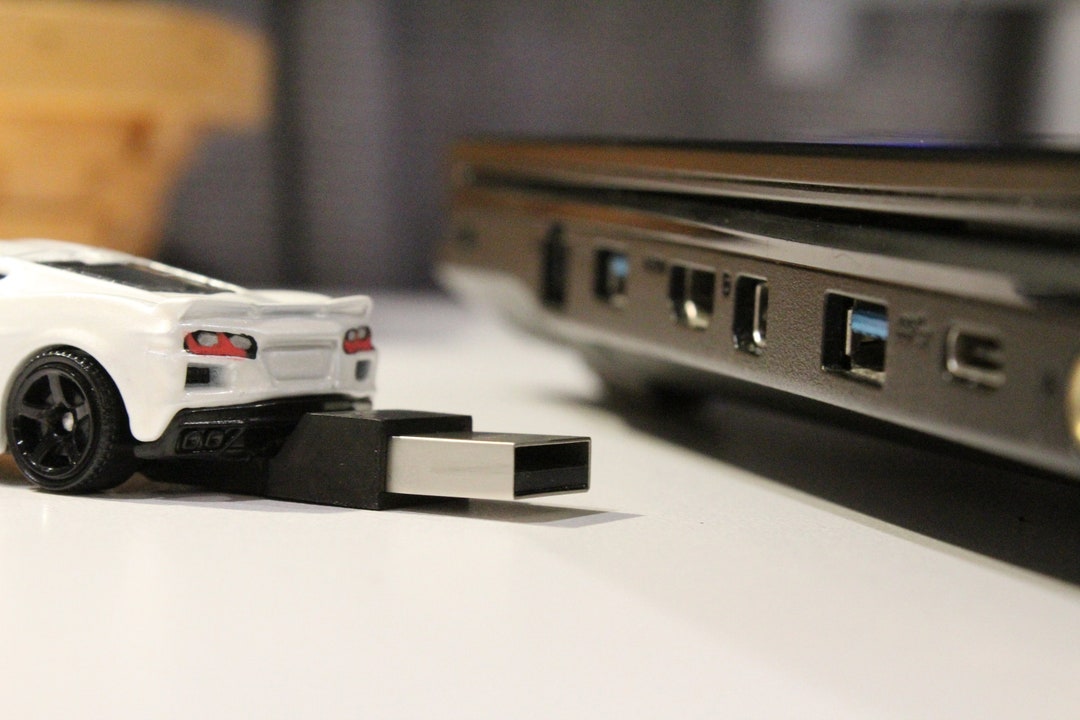 2020 Corvette C8 USB Flash Drive Gift Idea for Geek, Nerd, Gadget Lover ...