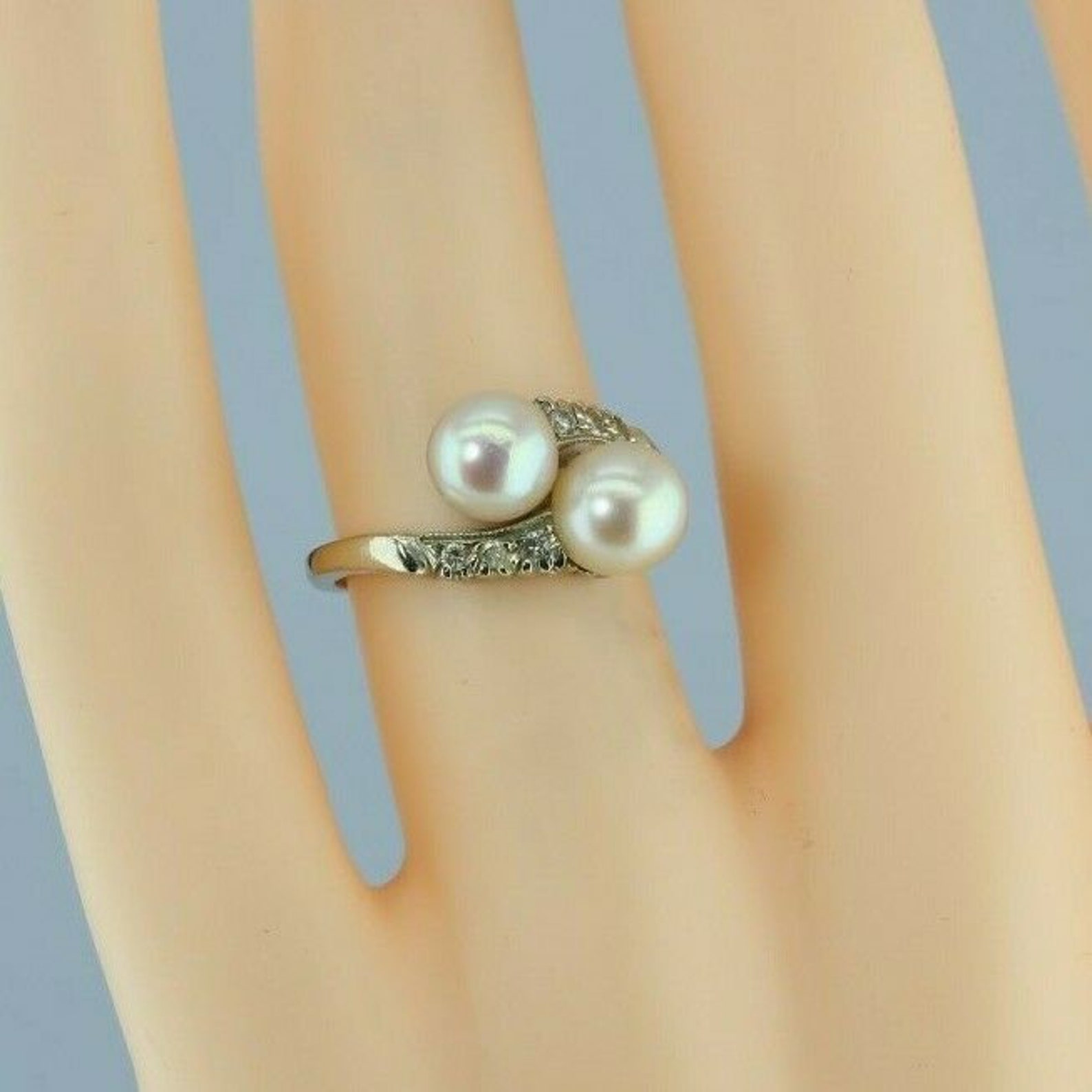 14K White Gold Pearl and Diamond Bypass Ring Size 4.5 | Etsy