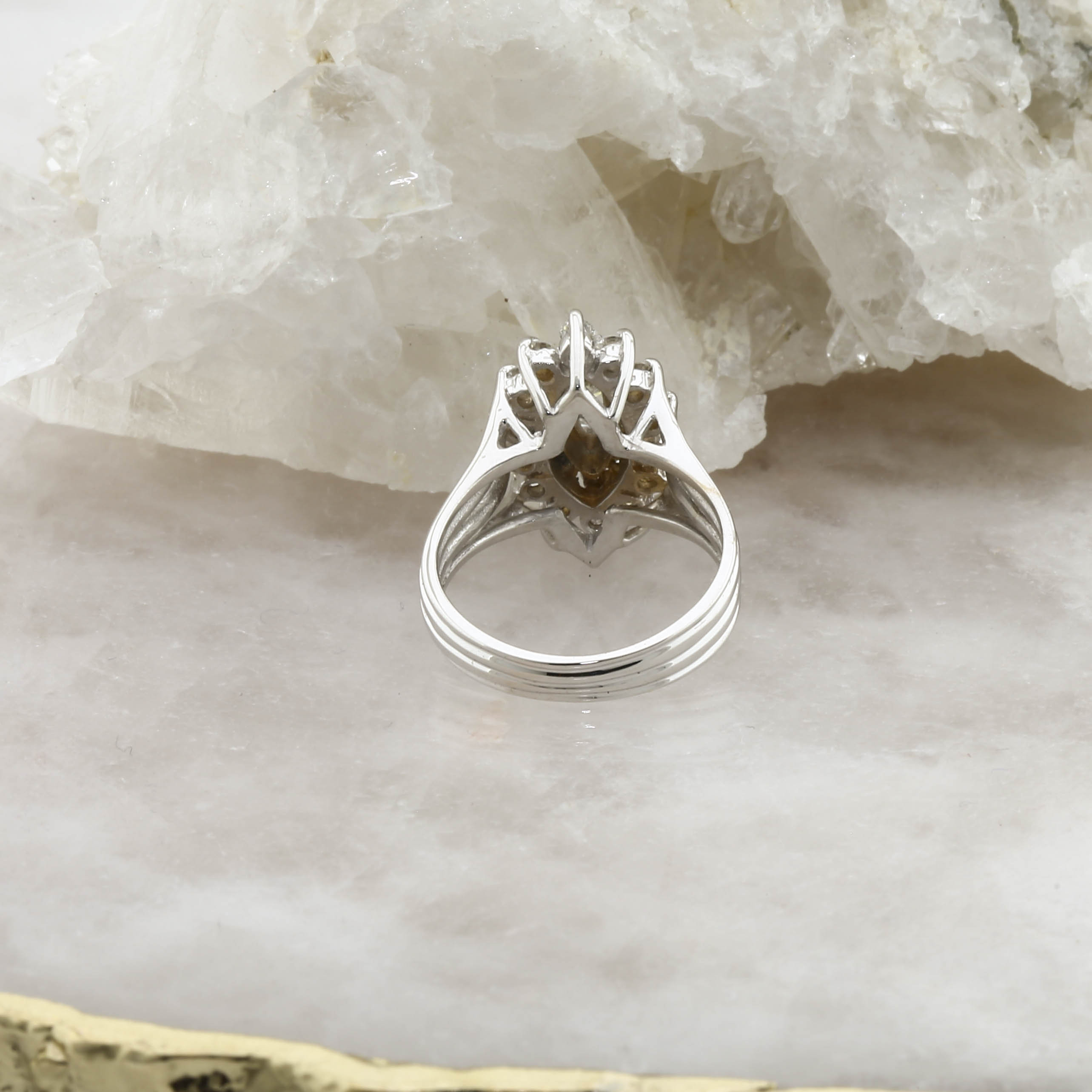 14k white gold diamond cluster ring store