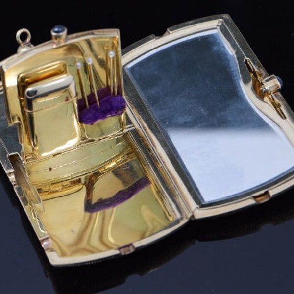 Vintage Compact - Etsy