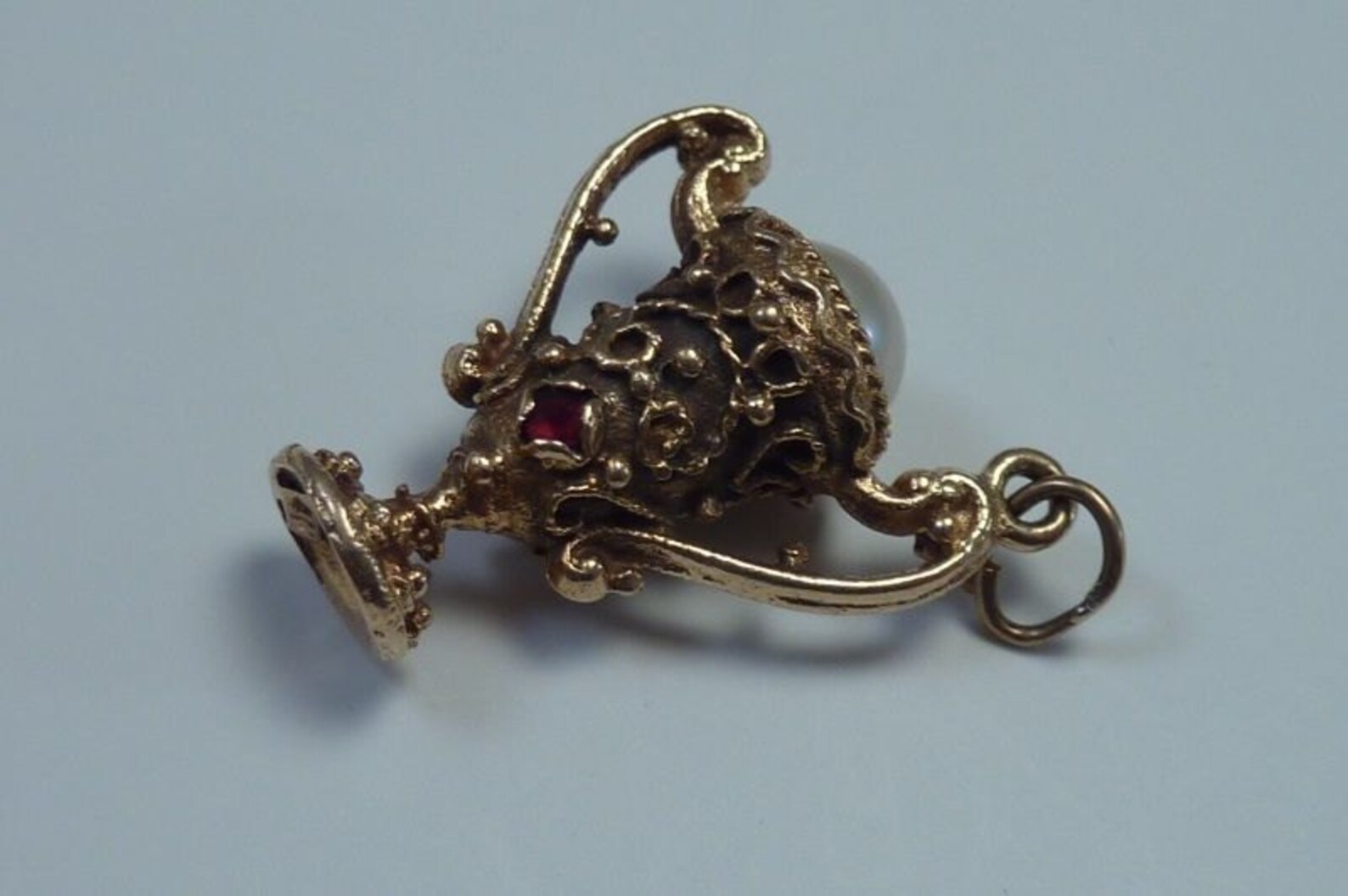 14K Yellow Gold trophy/loving Cup Pendant/charm - Etsy