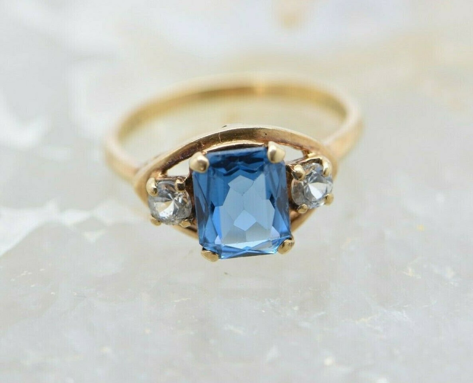 10K Yellow Gold Blue Stone With White Side Stones Ring Size 6.5 - Etsy