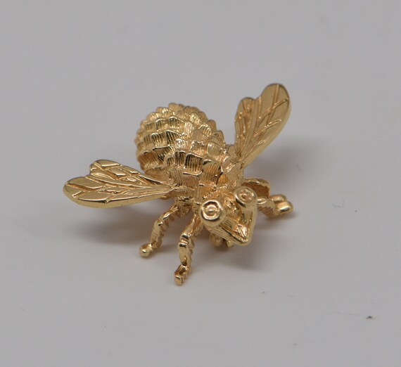 14K Yellow Gold Bee Pin, Circa 1970 - Gem
