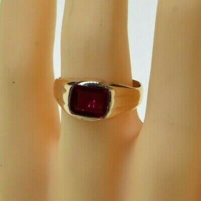 10k gold ring with red stone store