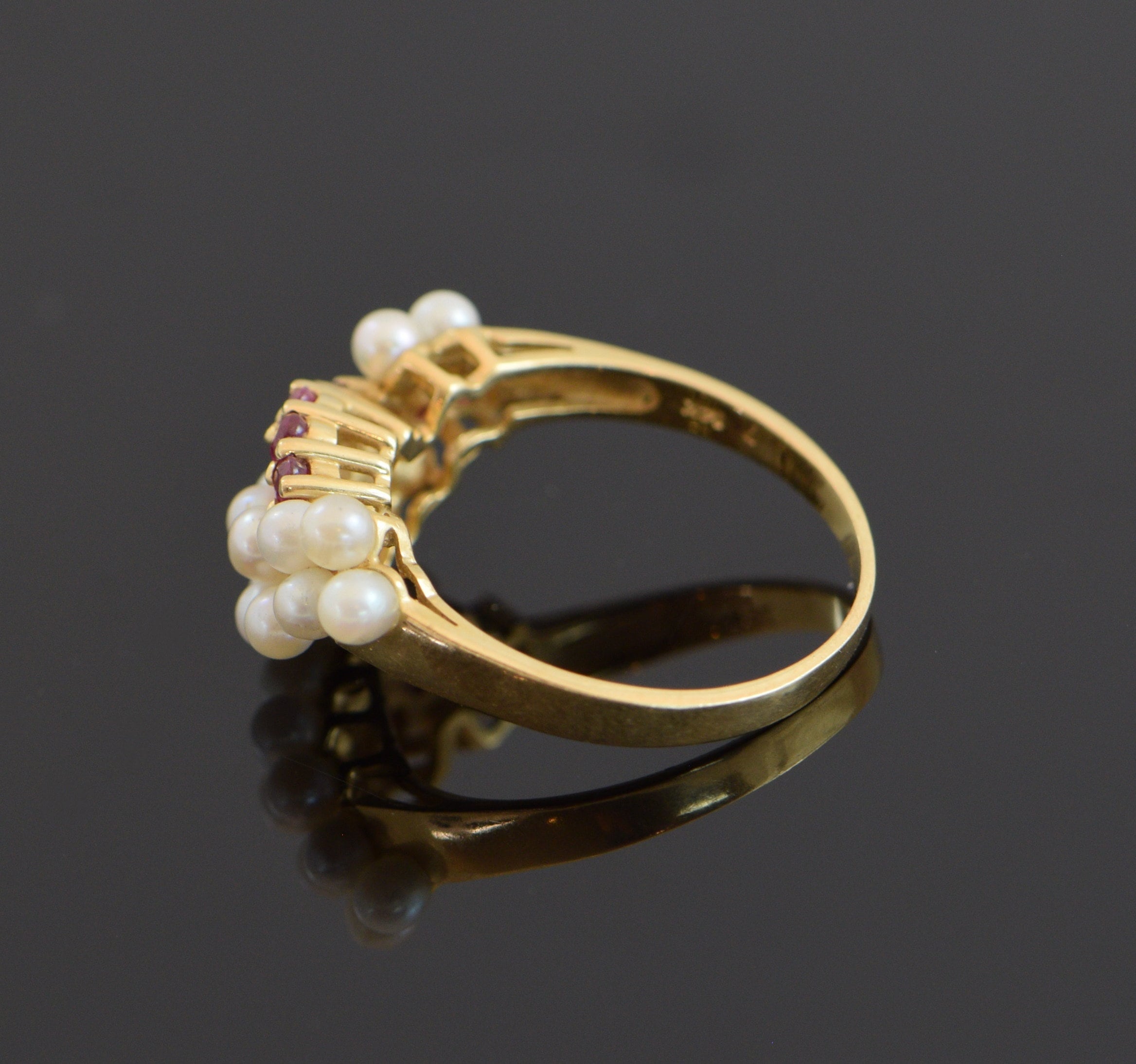 14K Yellow Gold Pearl and Ruby Ring Circa 1960, Size 8 - Etsy