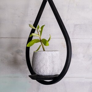 Medium Matte Black Plant Hanger, Tear Drop Hanger, Planter With Saucer ...