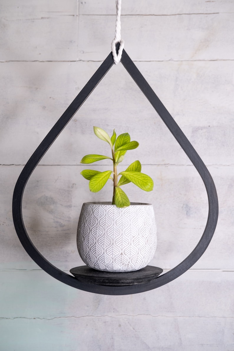 Medium Matte Black Plant Hanger, Tear Drop Hanger, Planter With Saucer ...
