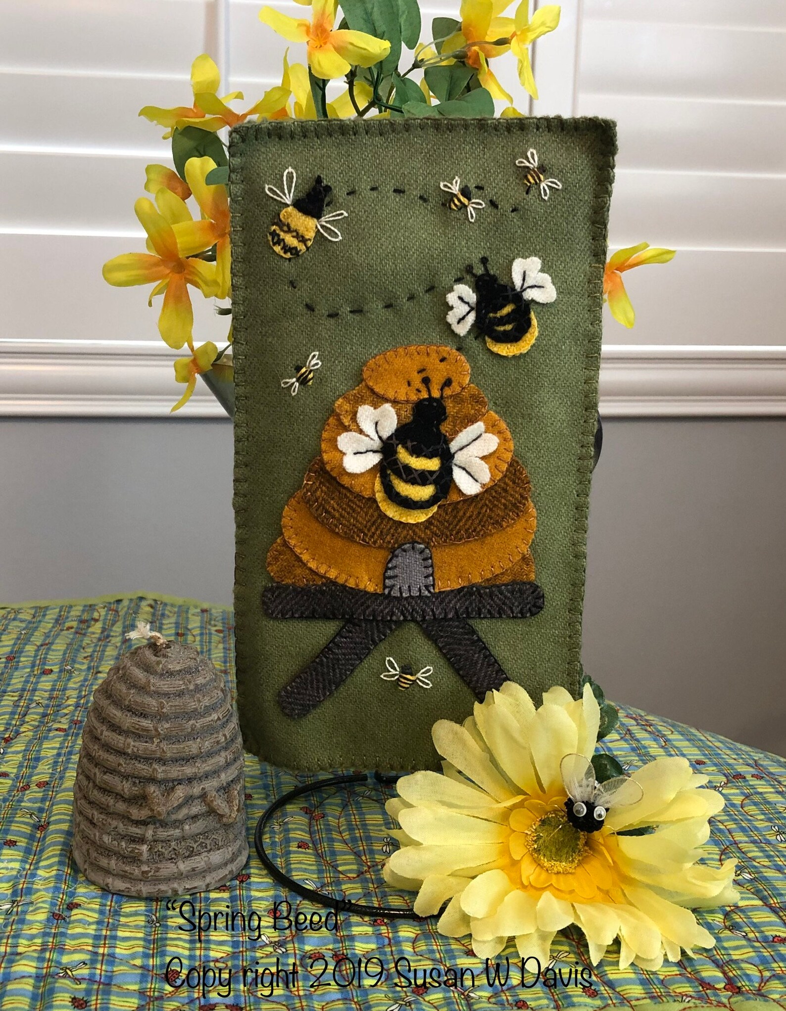 Honey Bee Tuffet, Pincushion, Wool Digital Download - Etsy