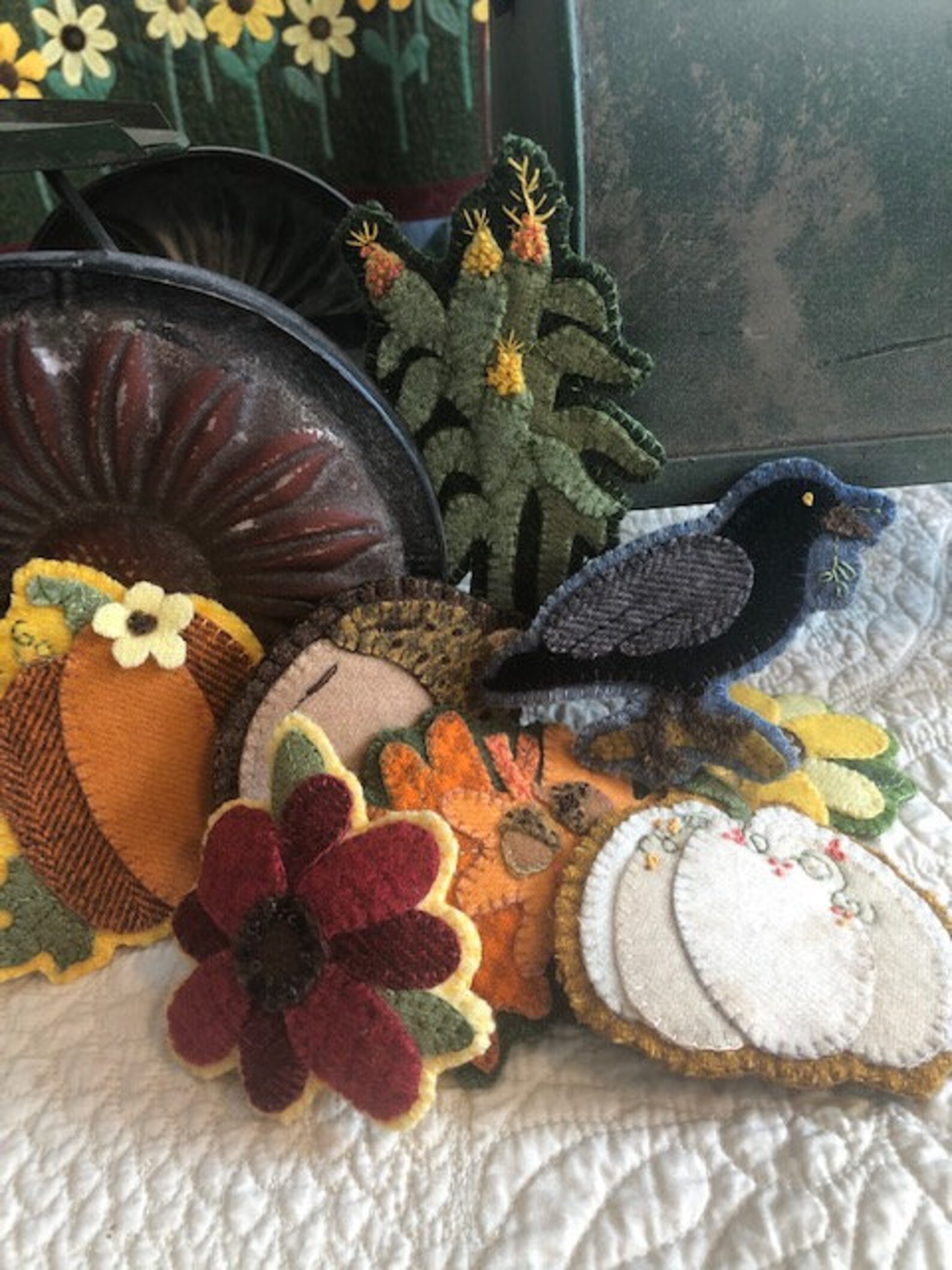 Autumn Ornaments, Paper Pattern, Bowl Fillers, Wool Applique, Punch ...