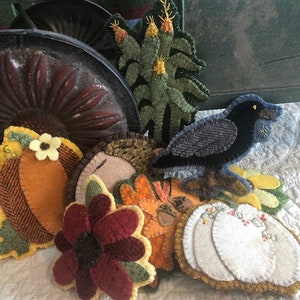 Autumn Ornaments, Paper Pattern, Bowl Fillers, Wool Applique, Punch ...