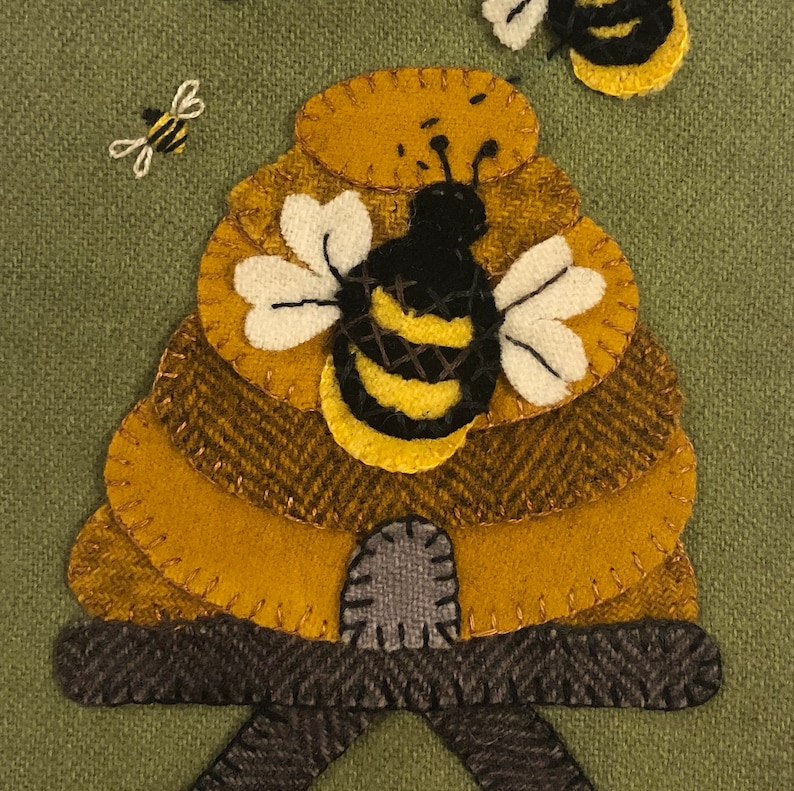 Spring Bees Wool Applique Digital Download - Etsy