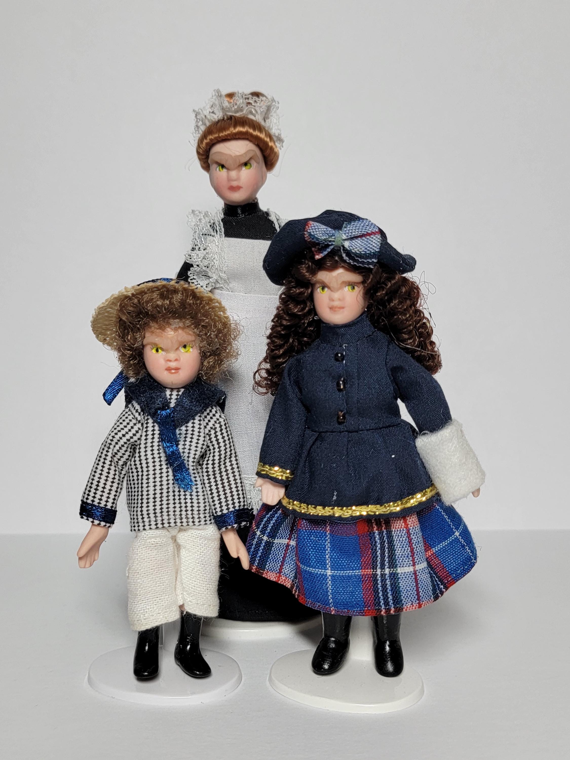 Fiona Vampire Maid Governess 1:12 Scale Customized Doll. FREE SHIPPING ...